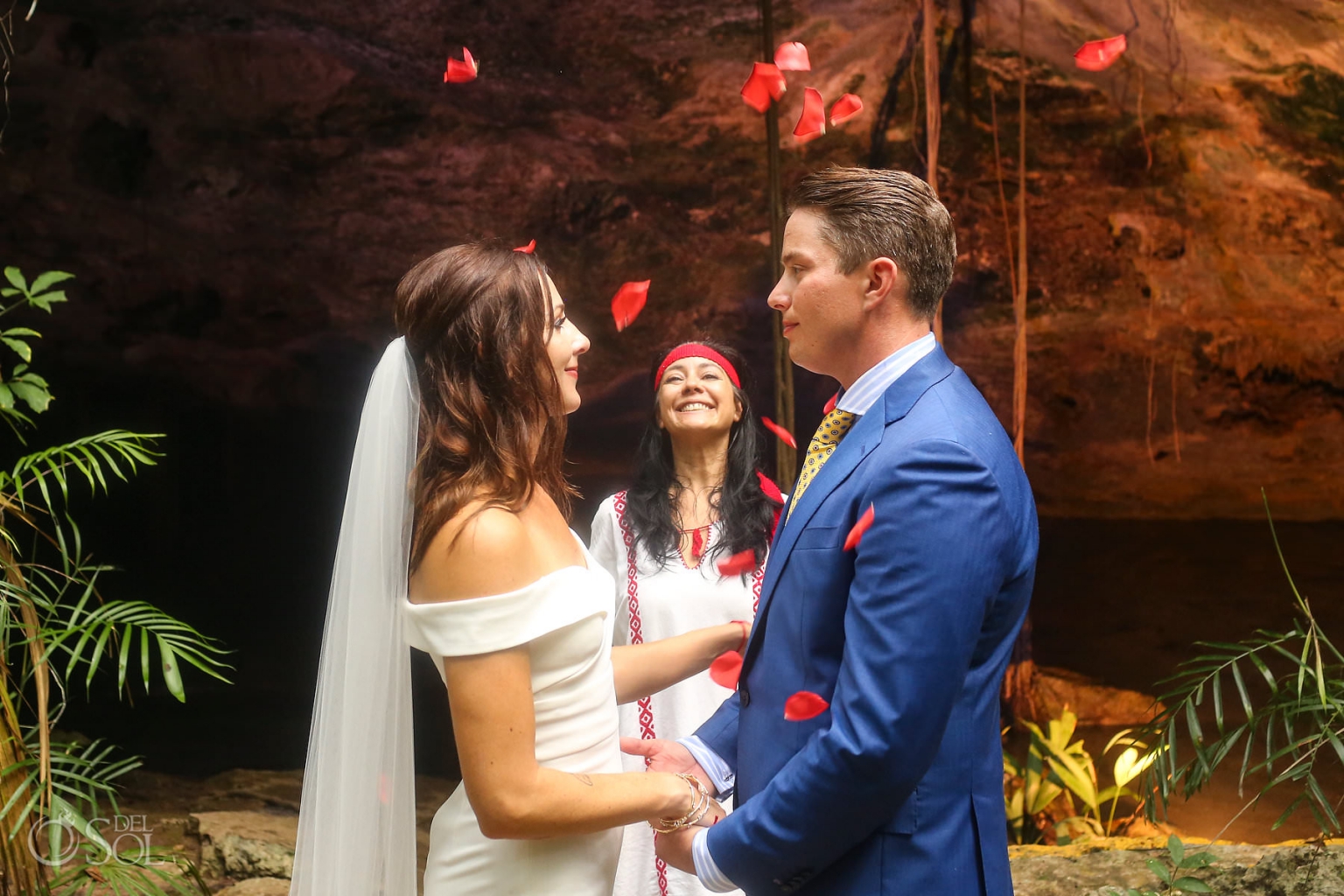 8 Alternative Wedding Unity Ceremony Ideas that are a lot of fun!